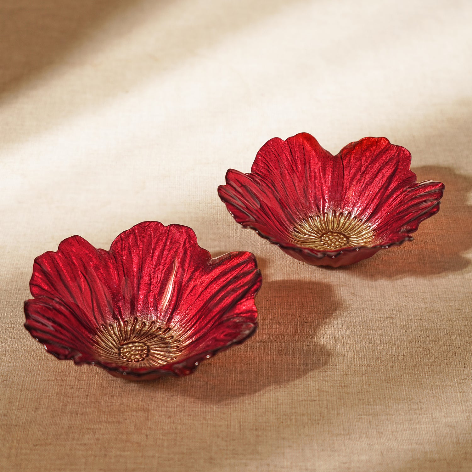Shop Set of 2 Red Floral Shaped Glass Small Bowls - at Best Price ...