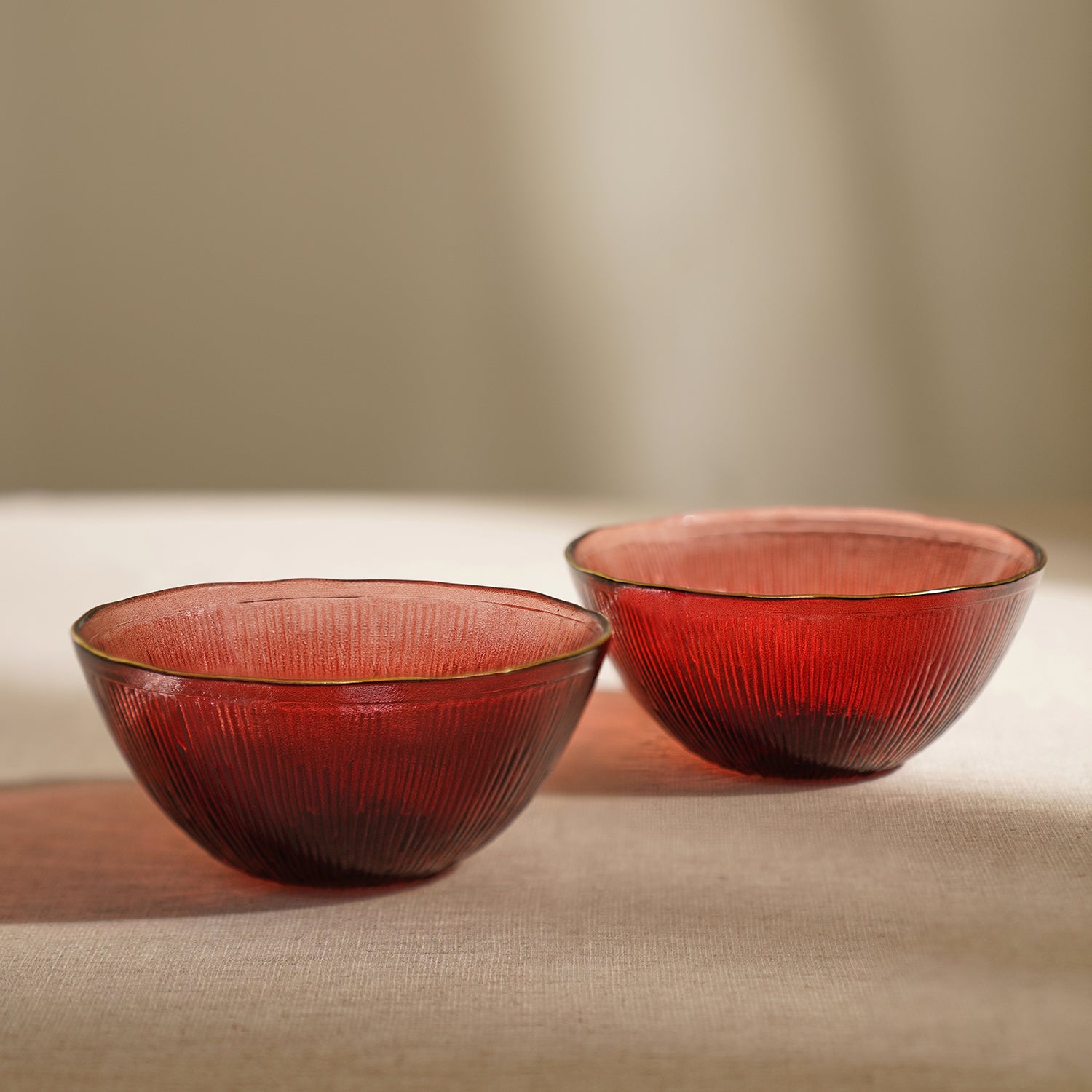Shop Set of 2 Red Radial Glass Serving Bowls - at Best Price Online in ...